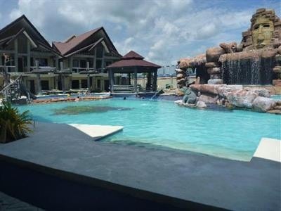 Pineridge Bucari Mountain Resort